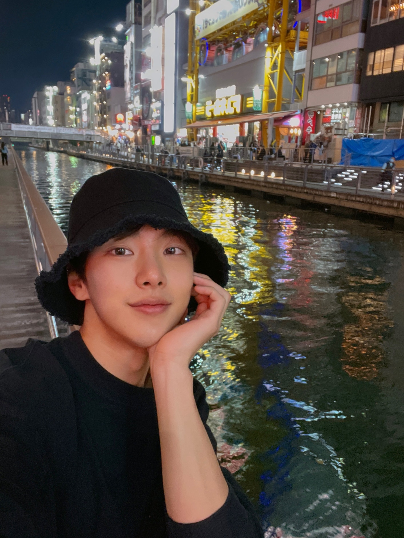 Big Community Posts 일본 오사카 도착 ~ 🛬 오늘부터 일요일까지 즐거운 추억 만들어봐요 ♥️ 살면서 두
