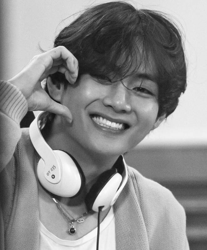 Bts Community Posts π«Άπ»π€π€