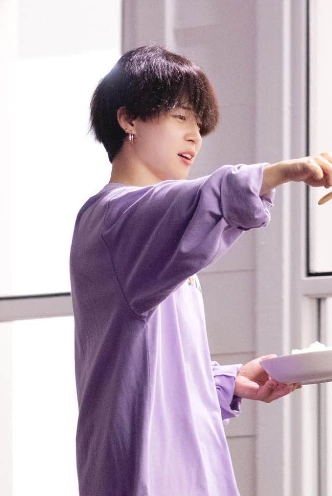 Bts Community Posts 당신은 무엇을하고 어디에 있습니까 늘 건강하시고 행복하시길 바랍니다