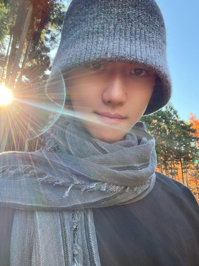 Seventeen Community Post 오늘 정말 잘 쉬었어요 모두 고생 많았어요 내일 화이팅😍💎 The 8