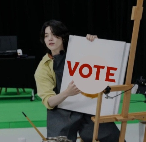 BTS Community Post - ‼️🆘‼️ ARMY PLEASE WE NEED YOU🙏💜 this is THE LAST DAESANG we can give our ...