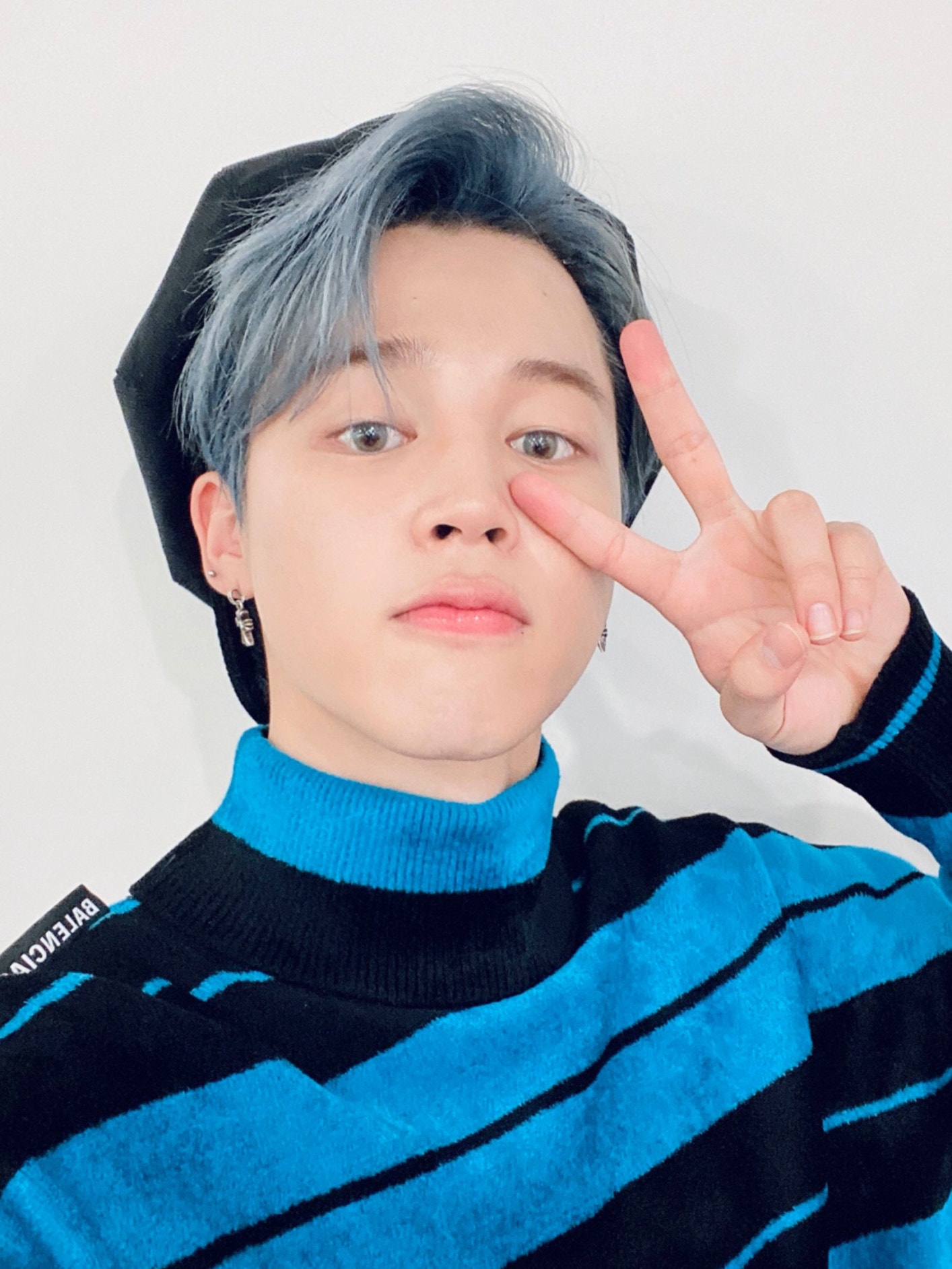 Bts Community Posts おはよう☀️ジミン💛ソウルの今日はどんな天気ですか? まだ眠ってるかな?ぐっすり休めたかな?体調は