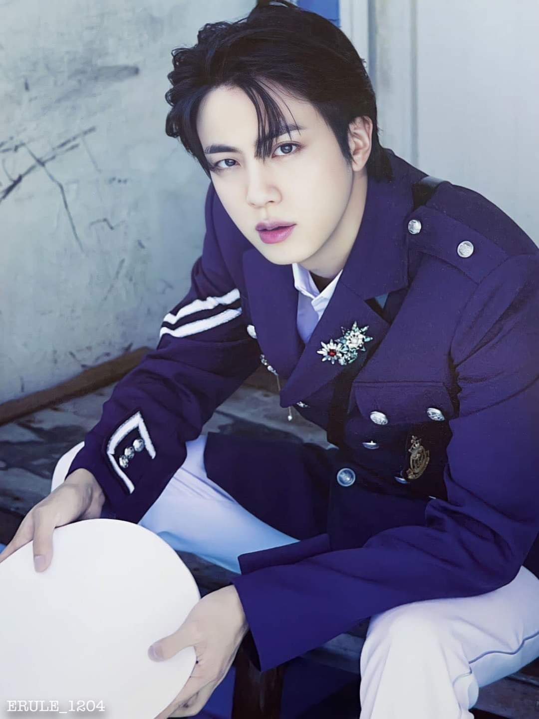 BTS 커뮤니티 포스트 - The Most Beautiful Captain... #Jin #KimSeokjin #to_Jin # ...