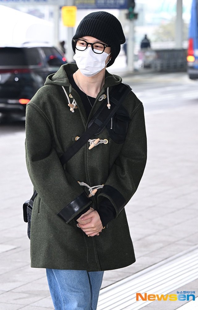 BTS Community Posts - HAVE A SAFE FLIGHT JIMIN 💜
