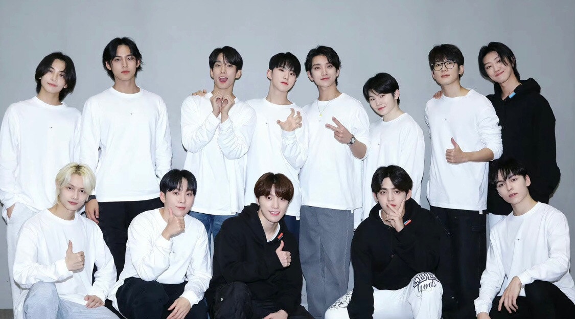 SEVENTEEN Community Post - 这张合照里珉汉的氛围谁懂呀，get it