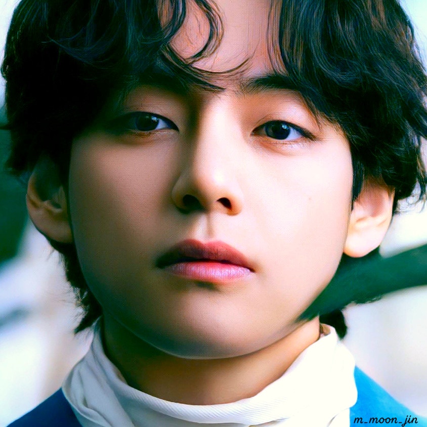 BTS Community Posts - ˚ ∗ ️*ﾟ⋆｡ ☪︎⋆Tae Tae Time🧸 ˚ ∗*⋆🫧⋆｡˚ Photo folio📸 ...