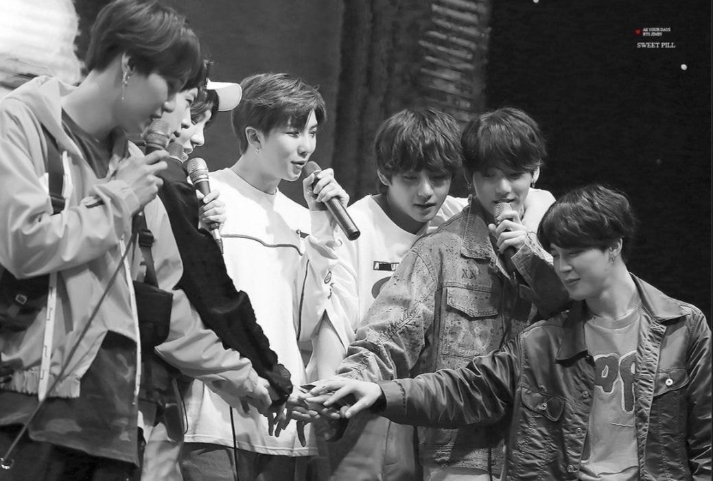 BTS Community Post - We still have 6 times to endure this pain. 😭 WE CAN DO THIS ARMYs!💜