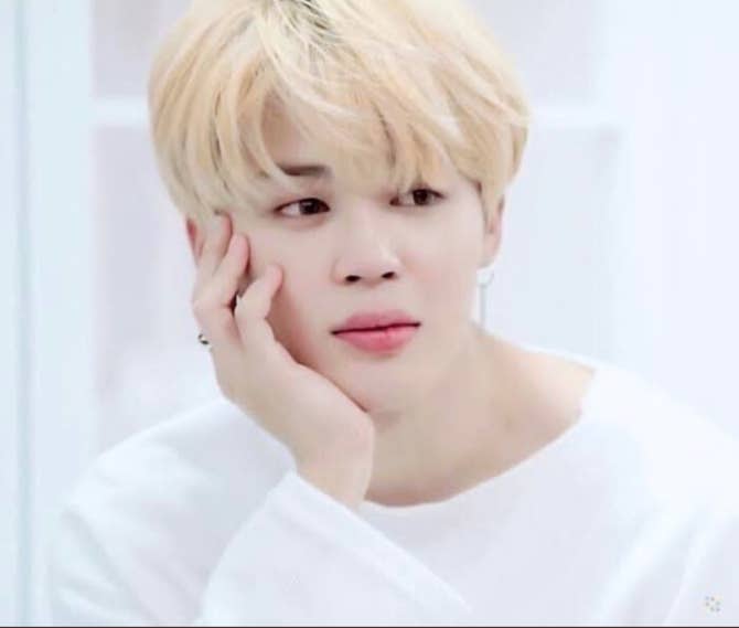 BTS Community Post - cutie pie