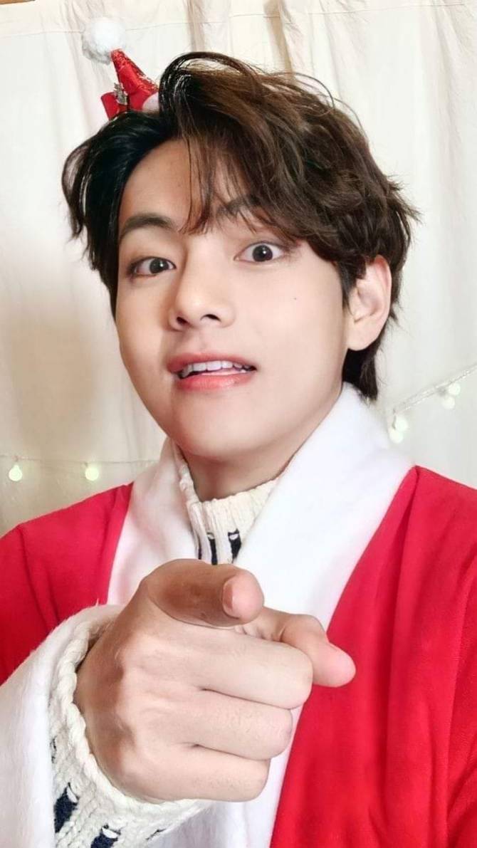 Bts Community Posts Merry Christmas ππ
π» οΈβπ Happy Holidays Armys I Hope You Can Spend This