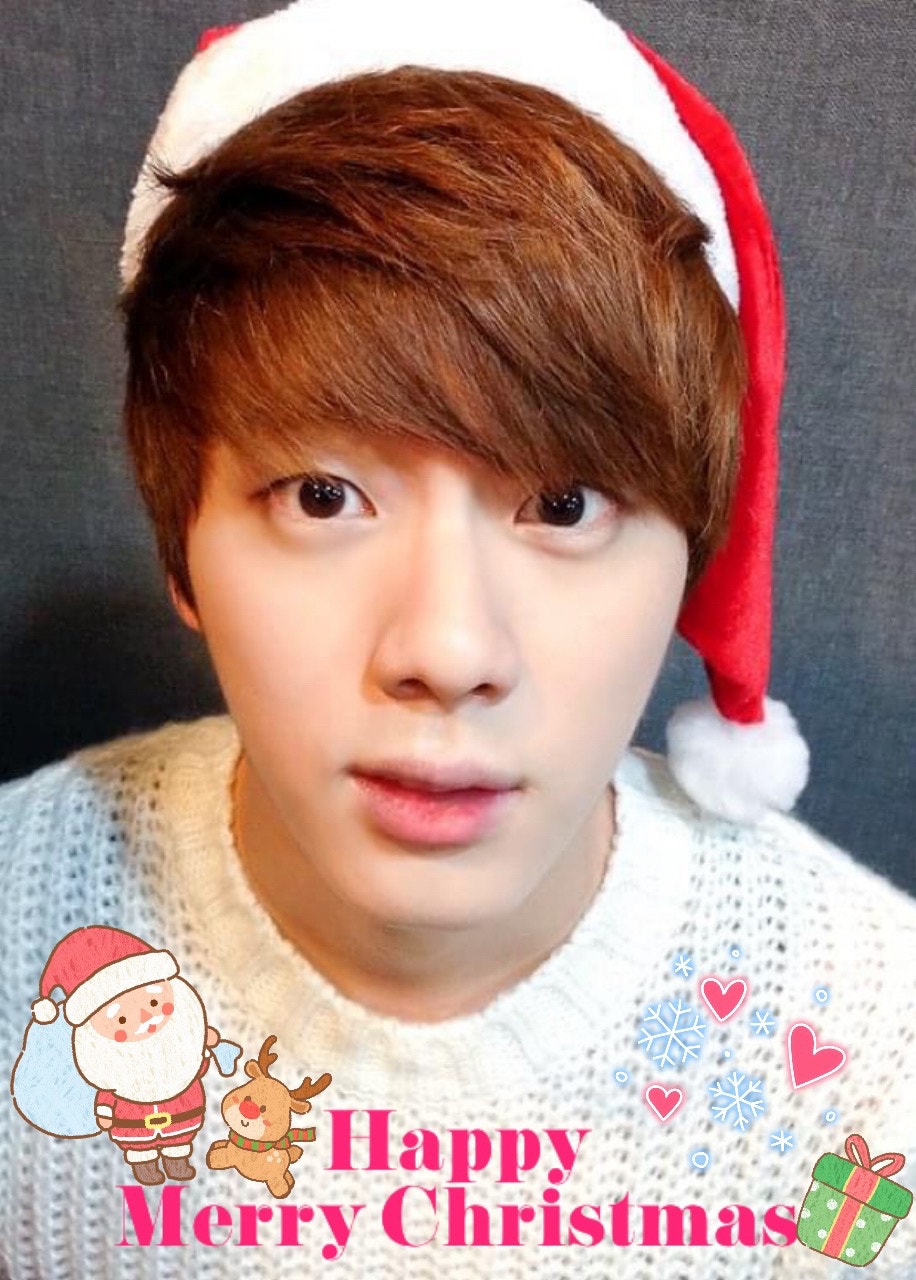 Bts Community Posts 🎅࿐⋆⛄️ 🐹jintime🐹🎅࿐⋆⛄️ Happy Merry Christmas🎄 ジンくん、クリスマスですよ~🎅 うーん🧐私への
