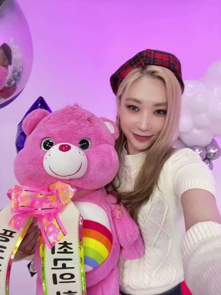 SECRET NUMBER Community Post - 오늘 시크릿 에어라인 & THE YEAR-END ZZANG CONCERT ...