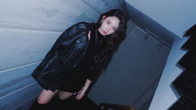 Secret Number Community Post 2022 Photo Dump 2023년 잘 부탁해 🤍🤍🤍 Dita