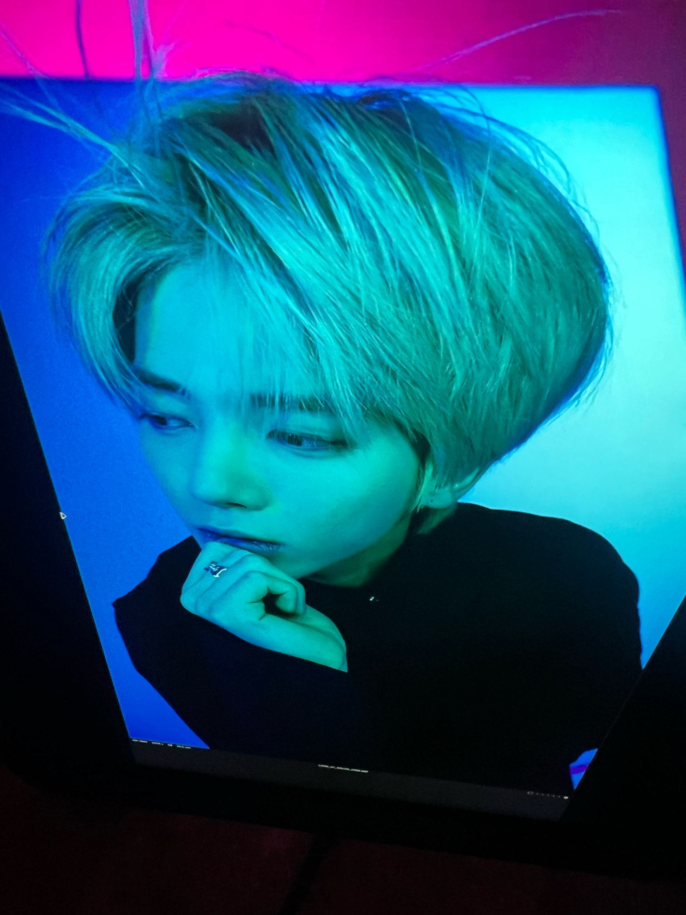 TOMORROW X TOGETHER Community Post - 메가마인드 - SOOBIN