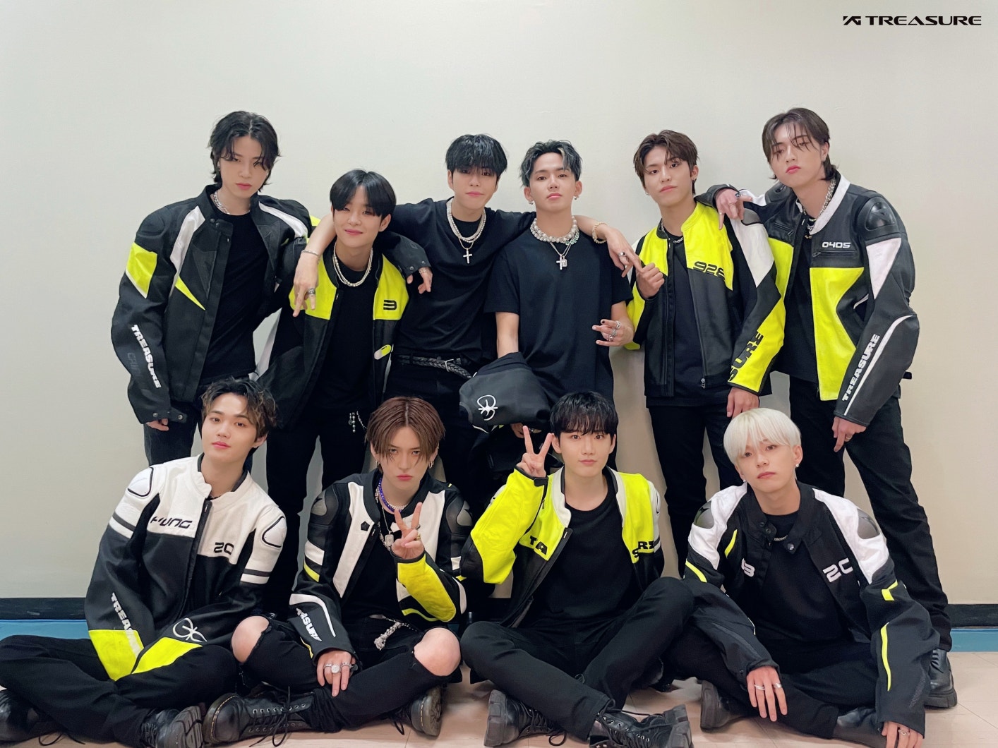Weverse TREASURE Image - 230331 TREASURE TOUR [HELLO] IN BANGKOK💎