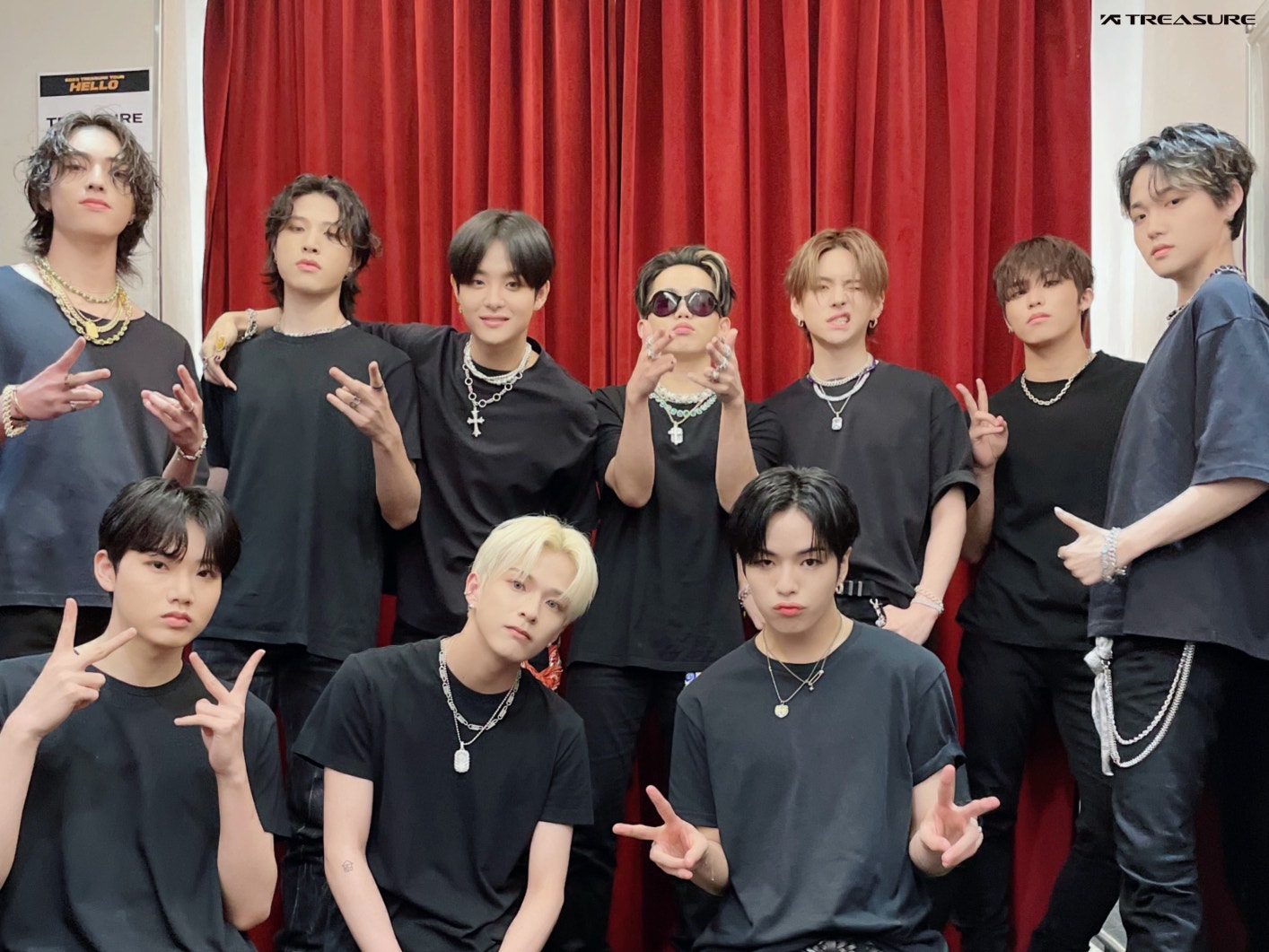 Weverse TREASURE Image - 230408 TREASURE TOUR [HELLO] IN SINGAPORE💎