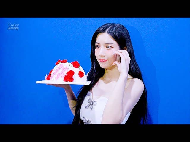 권은비 Kwon Eun Bi Under The See Ep 4ㅣshowcase