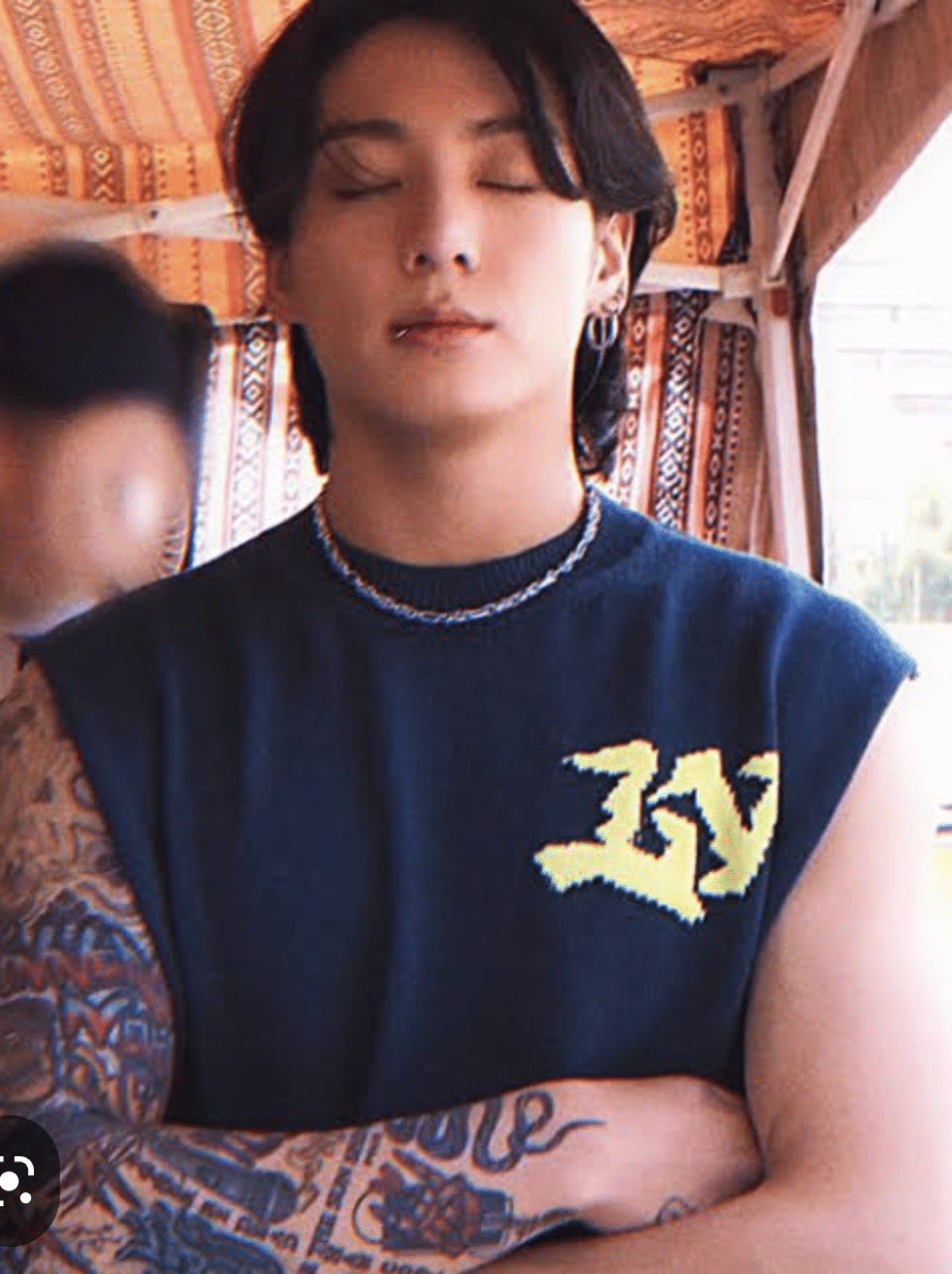 BTS Community Posts - Jk o JEON BAM MELHOROU? ELE ESTÁ BEM JK,?