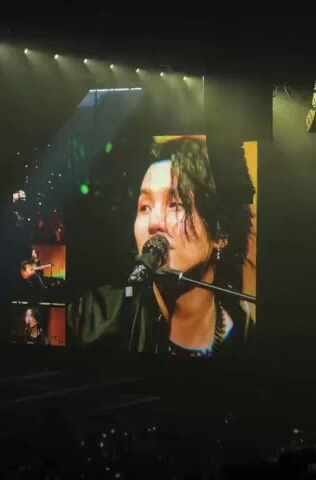 BTS Community Post - Yoongi literally brought his brothers with him on ...