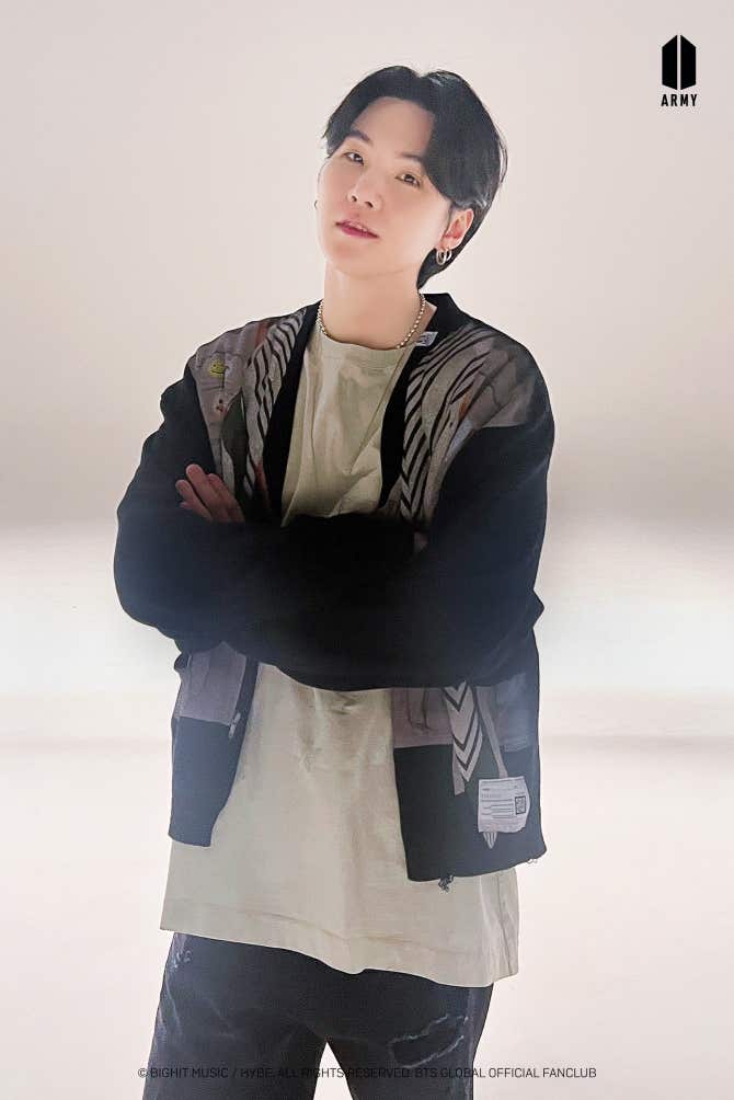 BTS Community Post - Agust D "D-Day" Special Cut for ARMY 🔥😍🥰💜 #오늘의슈가 ...