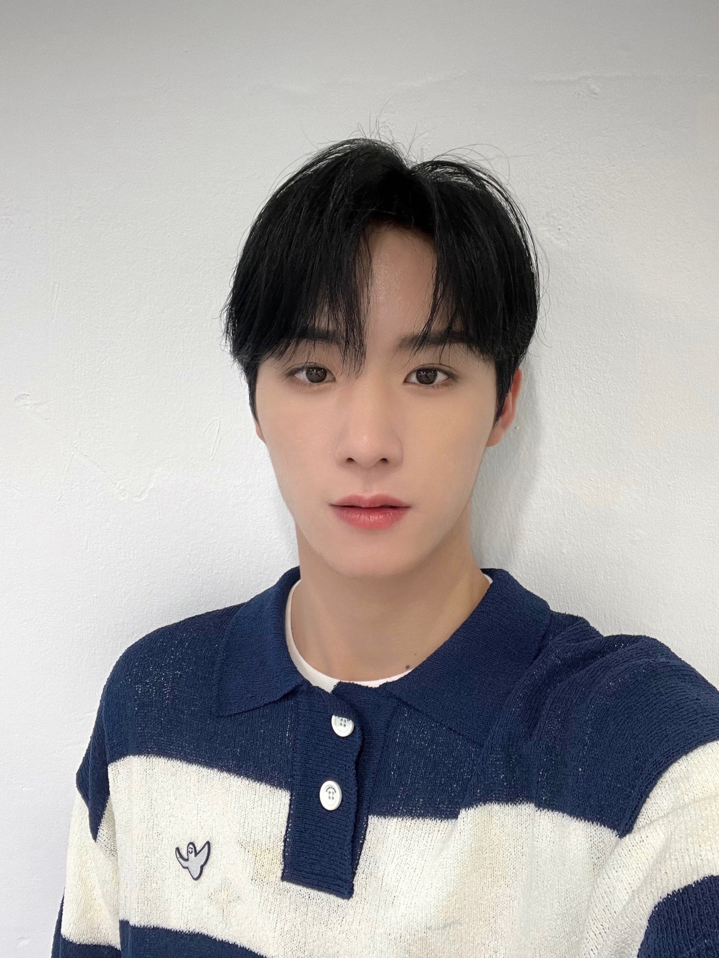 Atbo 커뮤니티 포스트 비가 오고 나니 춥고 꿀꿀해요😐😑 정승환