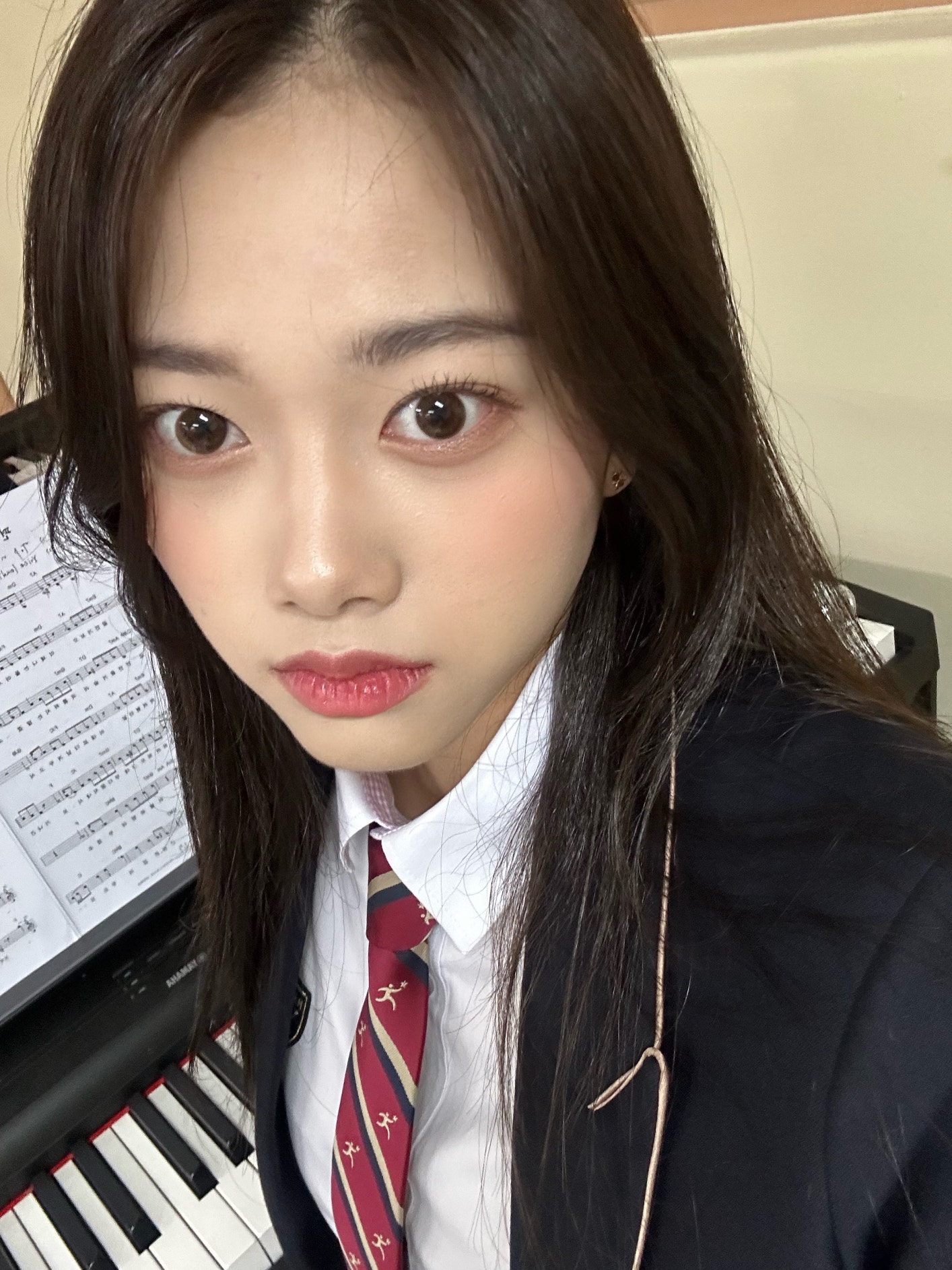 CLASS:y Community Post - CLIKE:y Hi 💕😘 - JIMIN