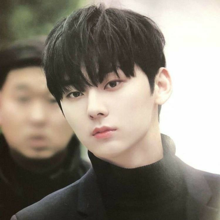 HWANG MIN HYUN Community Posts - #to_hwangminhyun Kim Doha look like ...