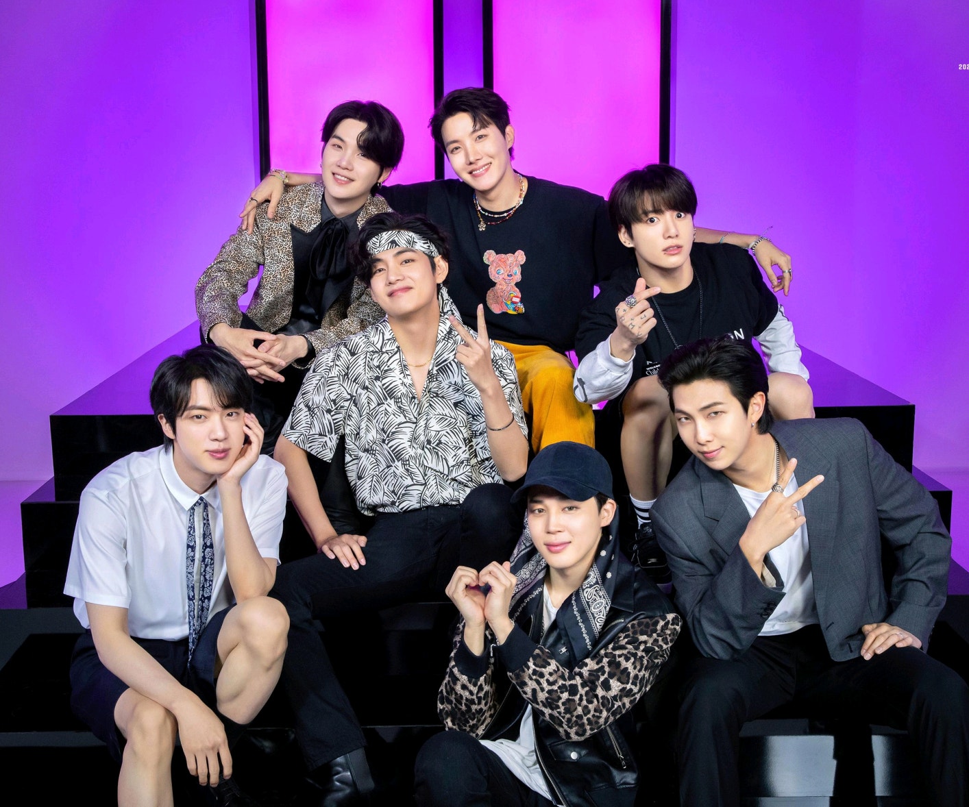 BTS Community Posts - BTS has surpassed 33.6 BILLION Streams on Spotify, becoming the FIRST ...