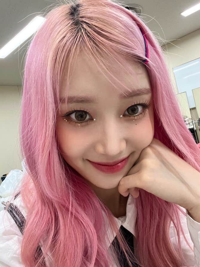 Stayc 커뮤니티 포스트 일본 케이콘은 처음이었는데 드림 스테이지라는 뜻깊은 무대를 할 수 있어서 정말 행복했어요 많은