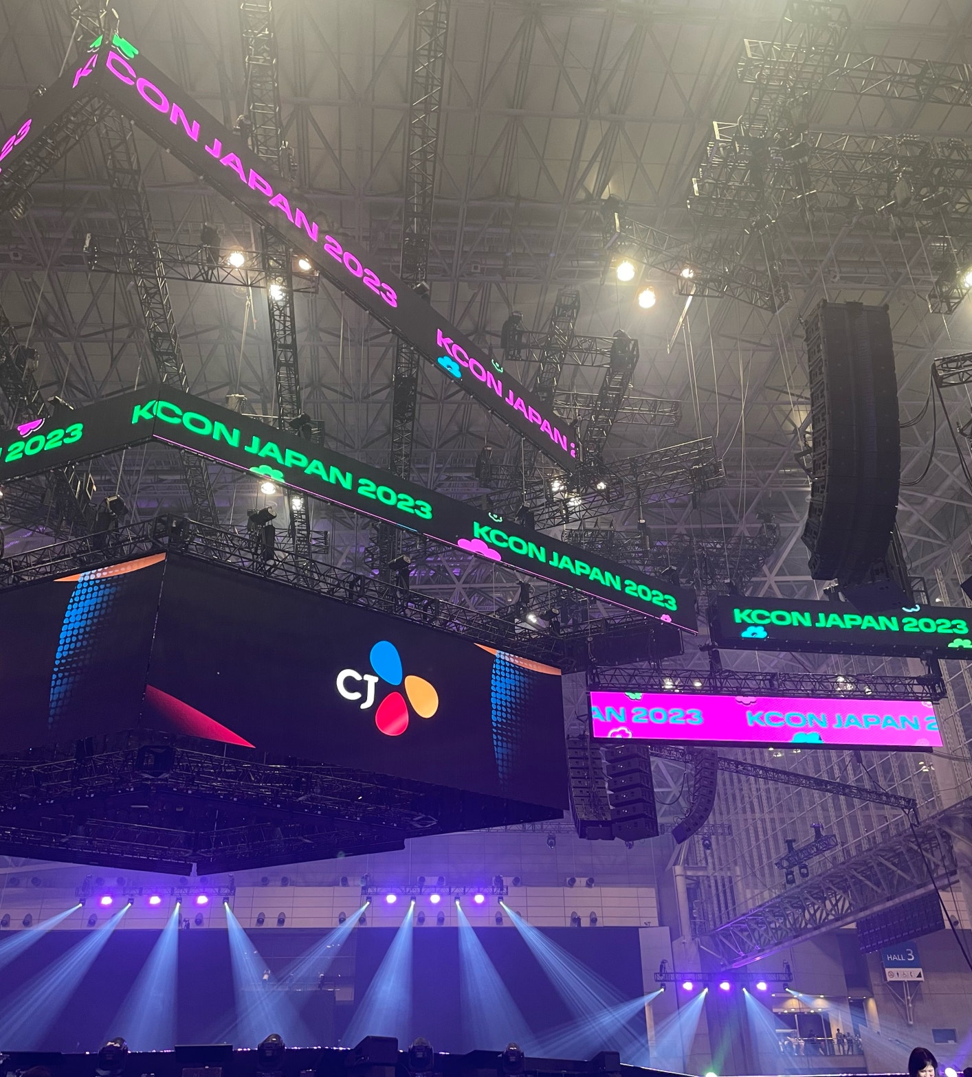 ENHYPEN Community Post - KCON、ENGENEがいっぱいいたね！！ 一緒にポララブ歌えたの楽しかったし、めっちゃ盛り上がってた！！ パフォーマンス真正面近くから見れて ...