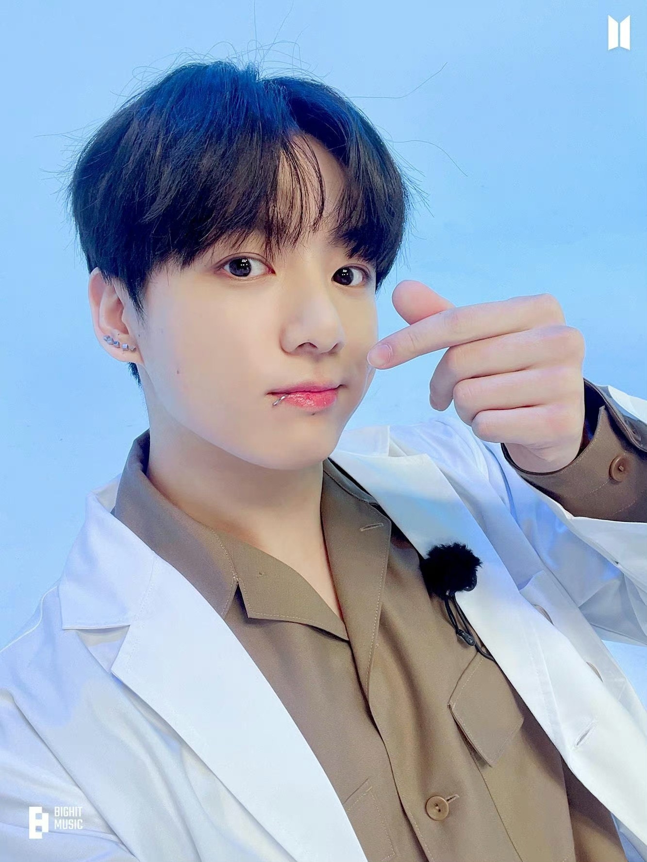 BTS Community Posts - 𝑺𝒉𝒂𝒓𝒆 𝒍𝒐𝒗𝒆 👦🏻⸜ ︎⸝👧🏻ིྀ “生活是甜的 因为每天有你” jungkook 💜520快乐💜