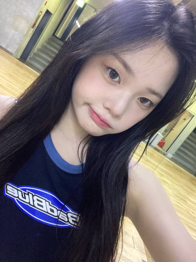 Classy Community Post ππ€π§π§π¦ οΈππ¬ Boeun