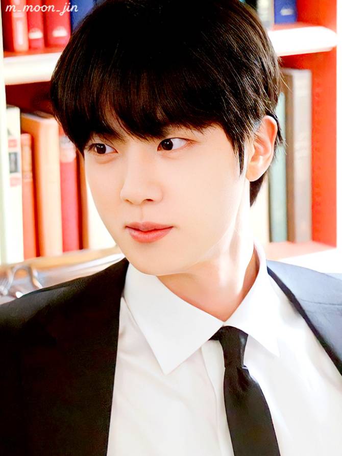 Bts Community Posts 사랑하는 석진아‪ ♡ 오늘은 어떤 하루였나요😌💭 조교 선배님들과 협력하면서 여러