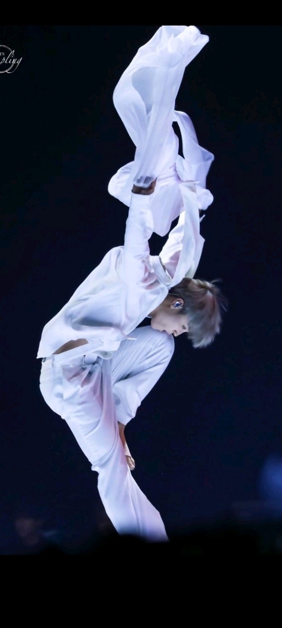 BTS Community Post - jimin you are a angle.😍😍😍👀👀👀👀🤍🤍🤍🤍🤍🤍🤍🤍🤍🤍🤍🌼🌼🌼🌼🌼🌼🌼🌼🌼🌼 ...