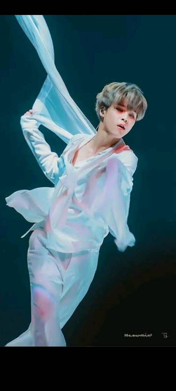 BTS Community Post - jimin you are a angle.😍😍😍👀👀👀👀🤍🤍🤍🤍🤍🤍🤍🤍🤍🤍🤍🌼🌼🌼🌼🌼🌼🌼🌼🌼🌼 ...