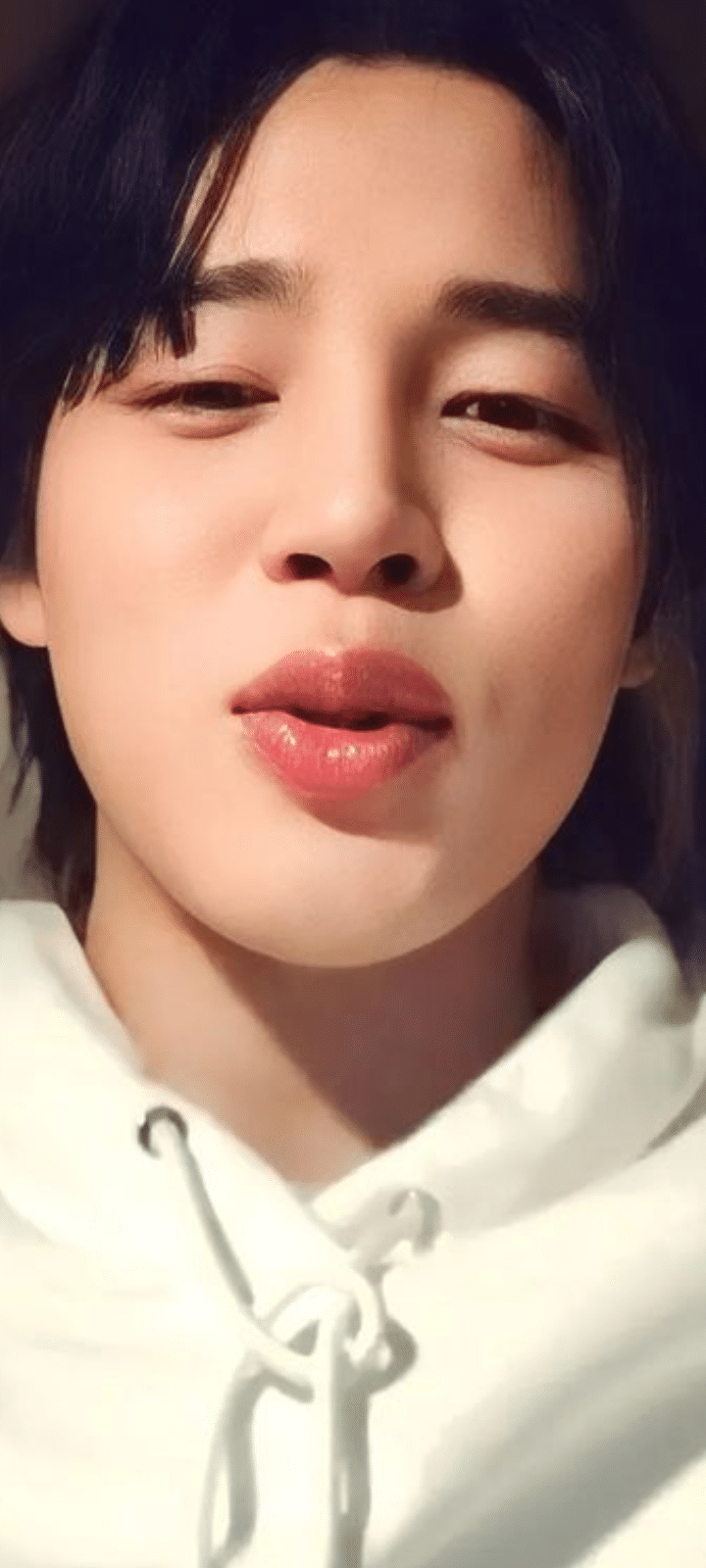 BTS 커뮤니티 포스트 - Good morning kiss 💋😘💋 ️🥰💏 I love you Jiminah. You're so ...