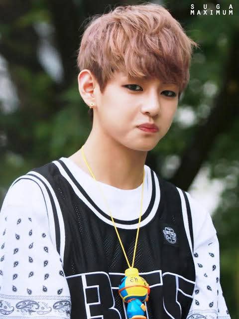 Bts Community Posts 나는 태태가 너무 그리워 우리가 그를 김태형으로 돌려받을 수 있을까 제발