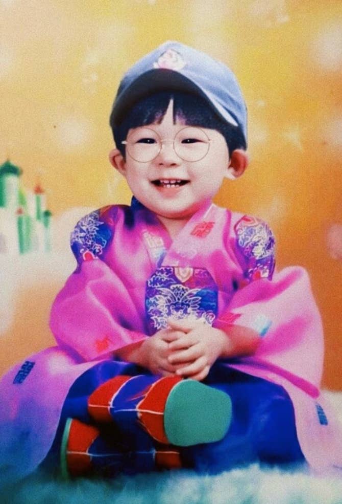 Seventeen Community Posts 我的宝宝们儿童节快乐呀，做一天的小朋友吧！！！ 우리 아기들 즐거운 어린이날 되세요