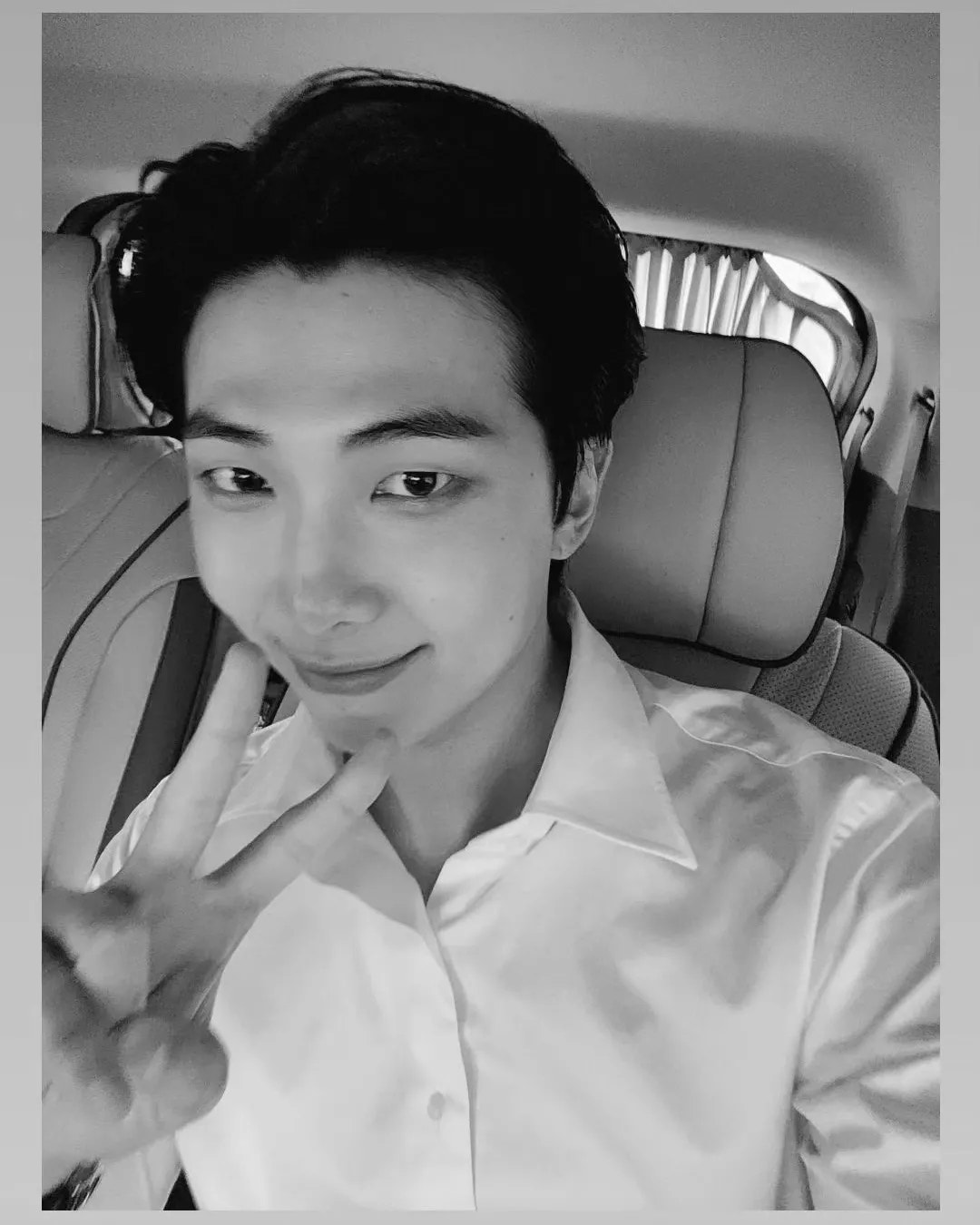 BTS Community Posts - Very proud of you, a humble figure who is smart ...