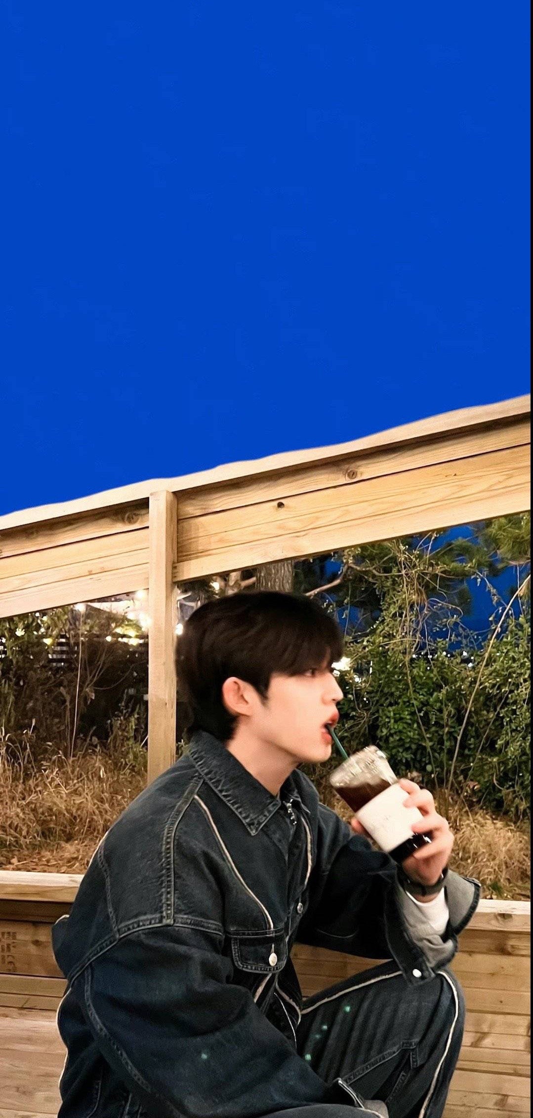 Seventeen Community Posts 우리 승철이가 아파서 목소리도 여전히 좋지만 푹 쉬어야지 너 자신을 잘 챙겨