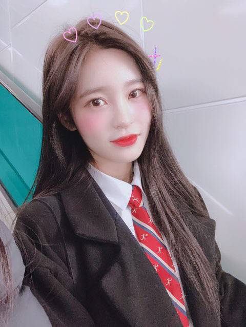 Classy Community Post 안녕하세요 고딩 명입니다😏 못 본 클리키도 있을 것 같아서 헤헤 Hyungseo