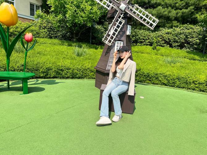 Classy Community Posts 이야~ 아빠 사진 잘 찍는데아닌가 Hyungseo