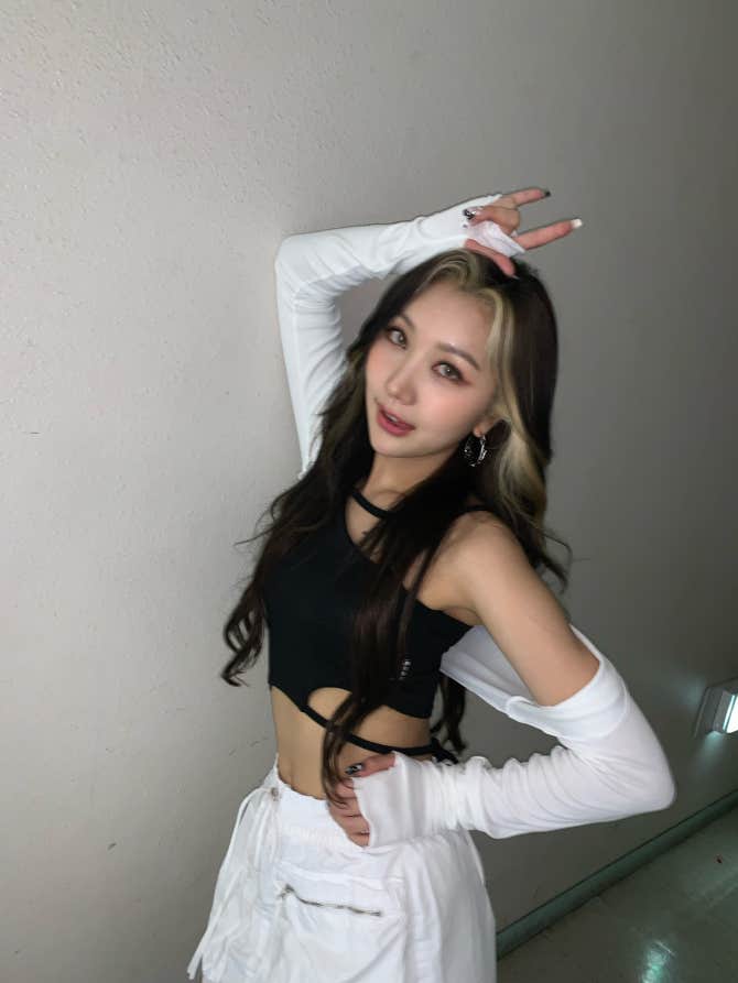 Secret Number Community Posts 심플리케이팝 시크릿투어 Radion Us까지 완료🫠 Minji