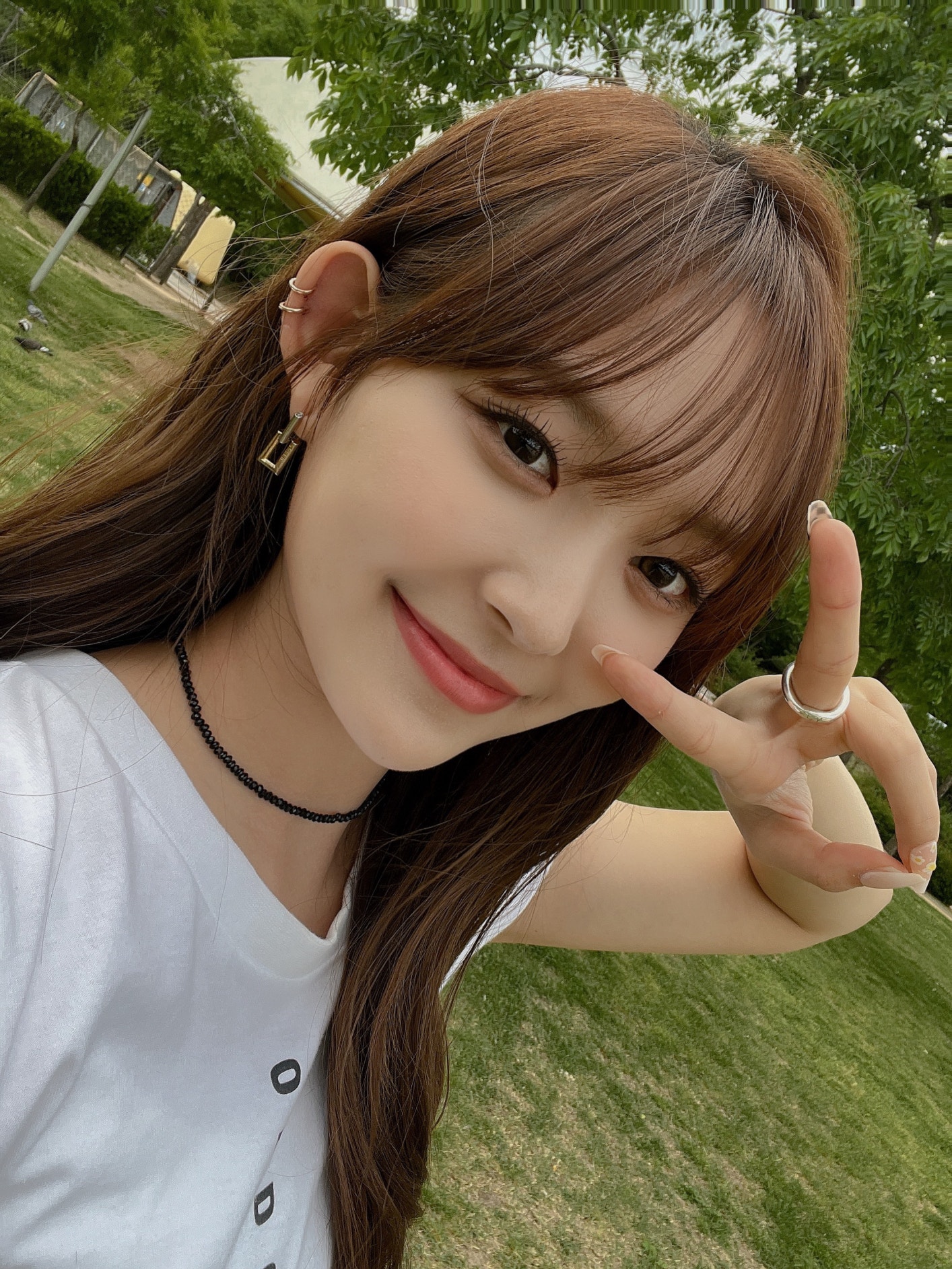 Lightsum Community Post 썸잇뜨으을 그리구 멤버들 모두 제 생일을 축하해 줘서 넘넘 고마워요오 ️ 덕분에