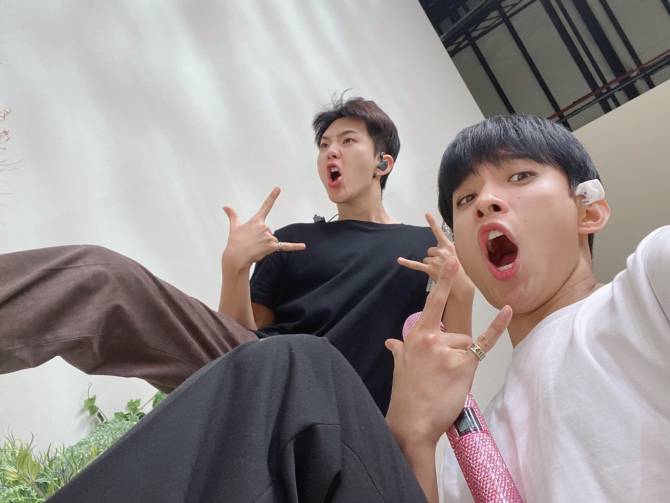 Seventeen Community Post 울 순영이형♥️ 생일 진심으로 축하해🙂 맛있는거 많이 먹고 오늘 하루가 좋은