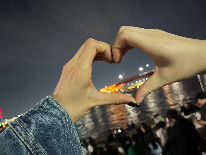 Rocket Punch Community Post 내일은 주말이다💗 켓치 이번주도 수고했어여어☺️힐링 잘하고 맛있는거