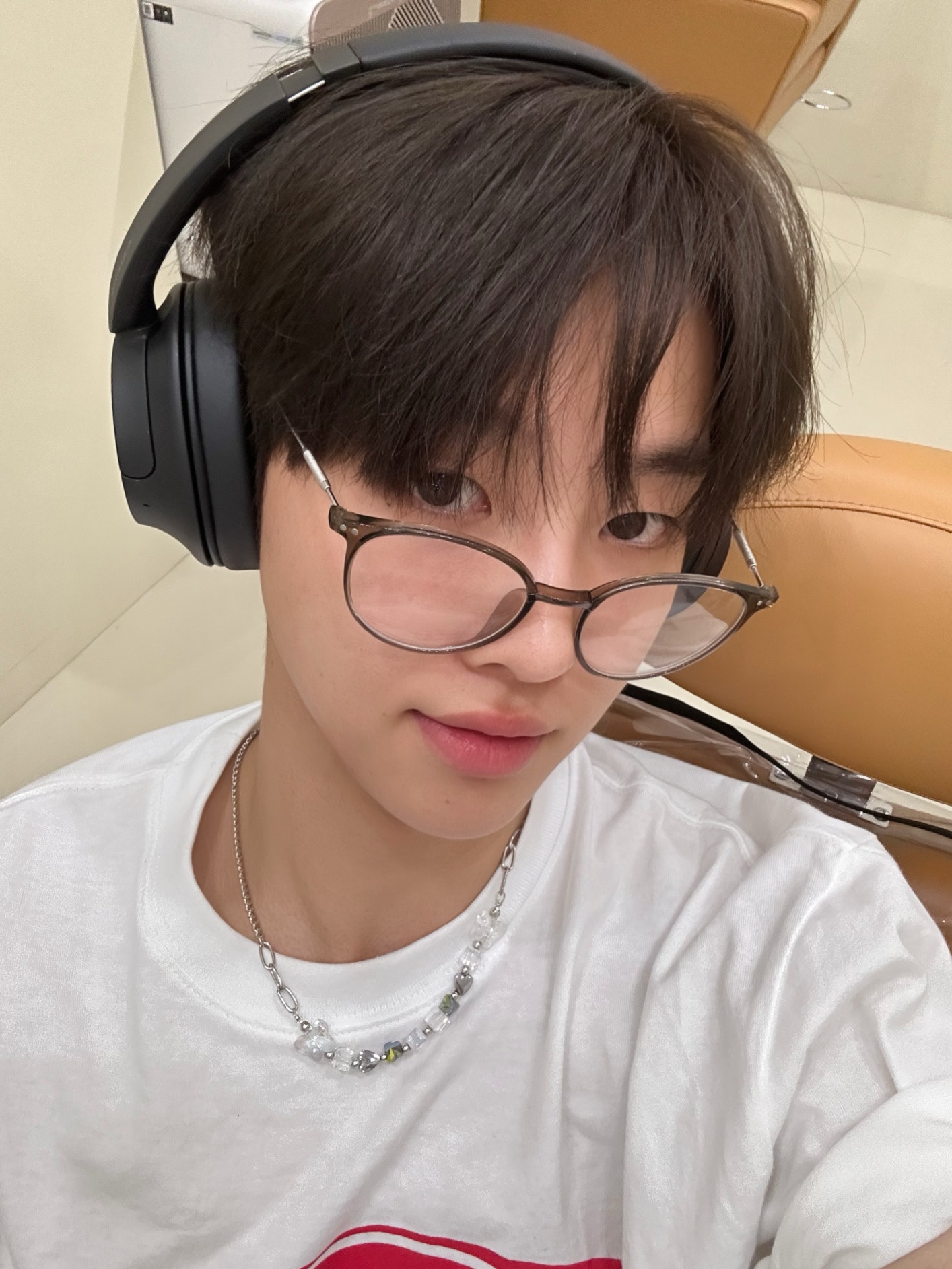 DRIPPIN Community Posts - 데헷🧏 - LEE HYEOP