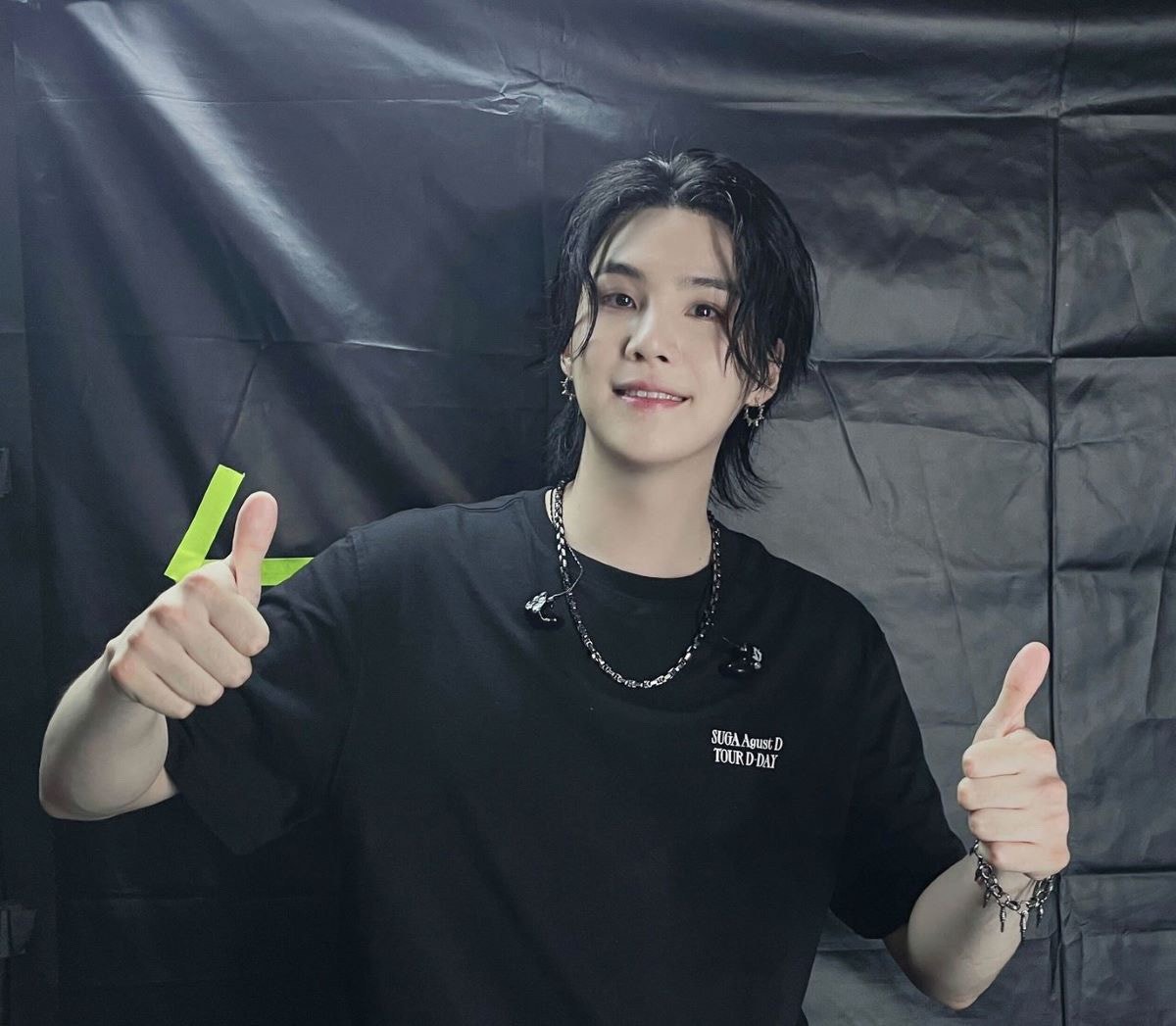 BTS Community Post - Yoongi time💜 ‘D-DAY’ TOUR in Singapore 3日間お疲れ様 해외 ...