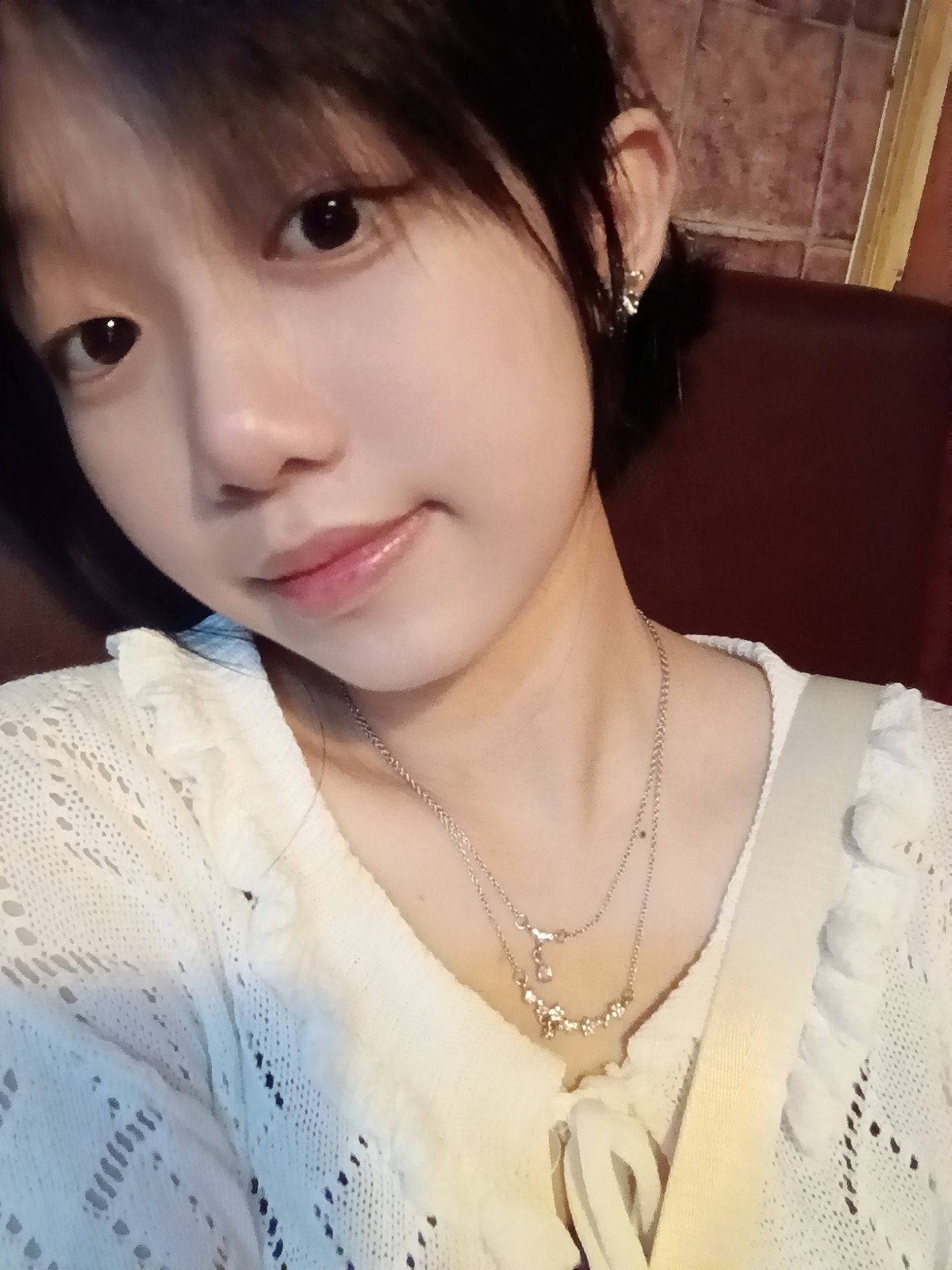 SEVENTEEN Community Posts - 和朋友们正在吃烤鱼\(^ ^)／！ 小十七们和克拉们好好吃饭了吗^ ^～ 顺便看看超 ...