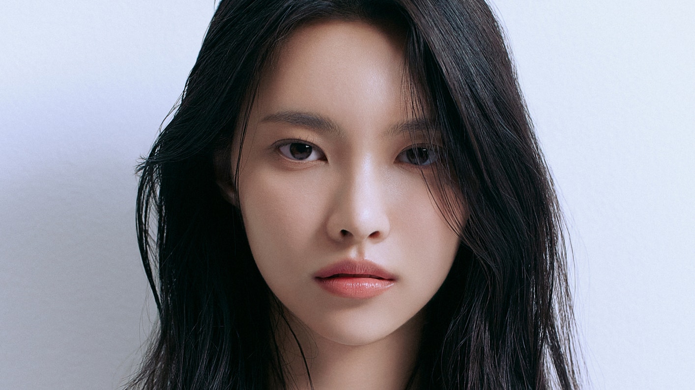 Weverse ILLIT Image - 윤아 YUNAH