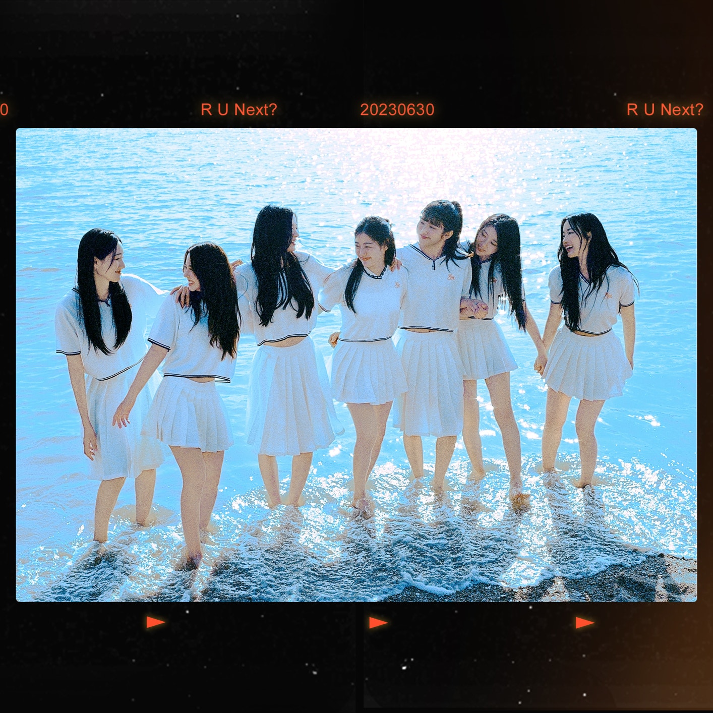 Weverse ILLIT Image - Film photography 🌊